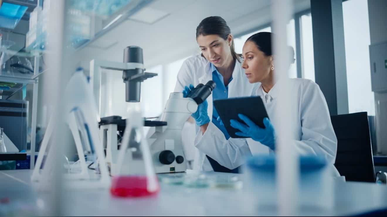 How To: Maintaining a Chemical Inventory & SDS | SafetyStratus